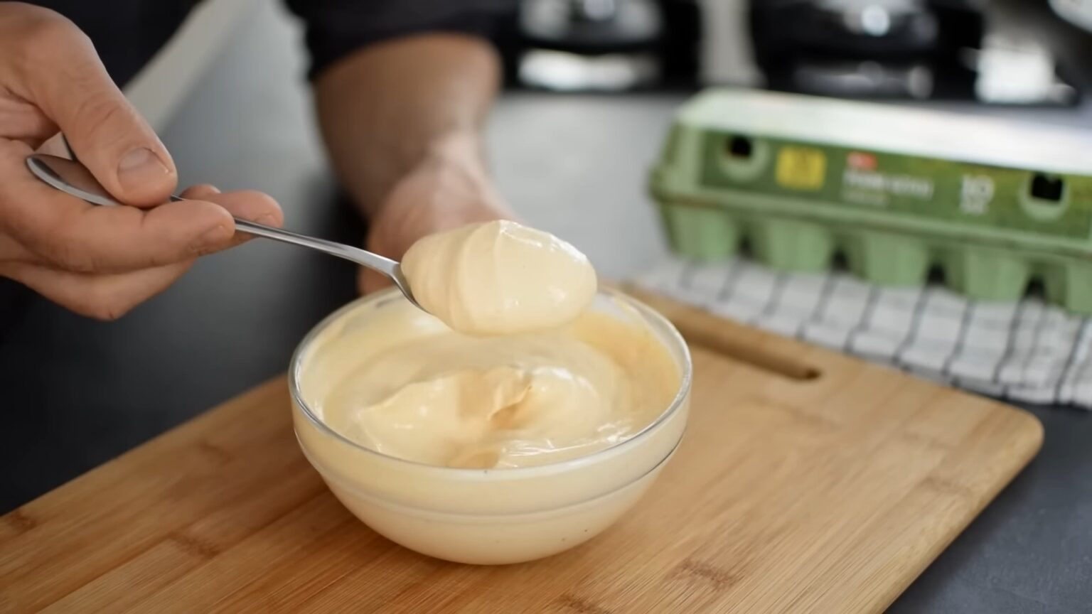 How To Tell If Mayo Is Bad? How To Store It Right! - VCSD