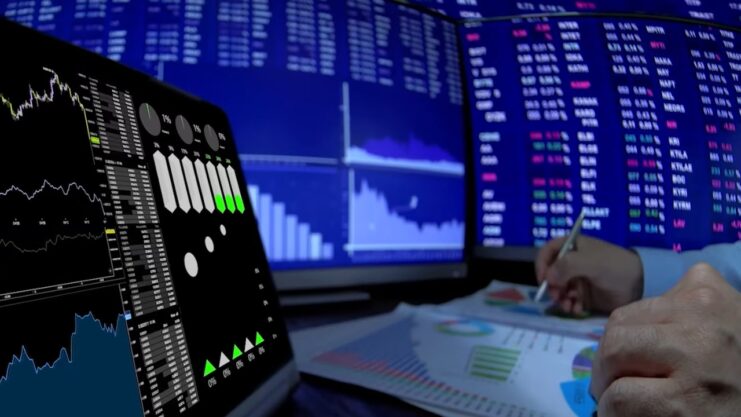 Unlocking Autotrading: Meaning, Strategies, Pros and Cons - VCSD